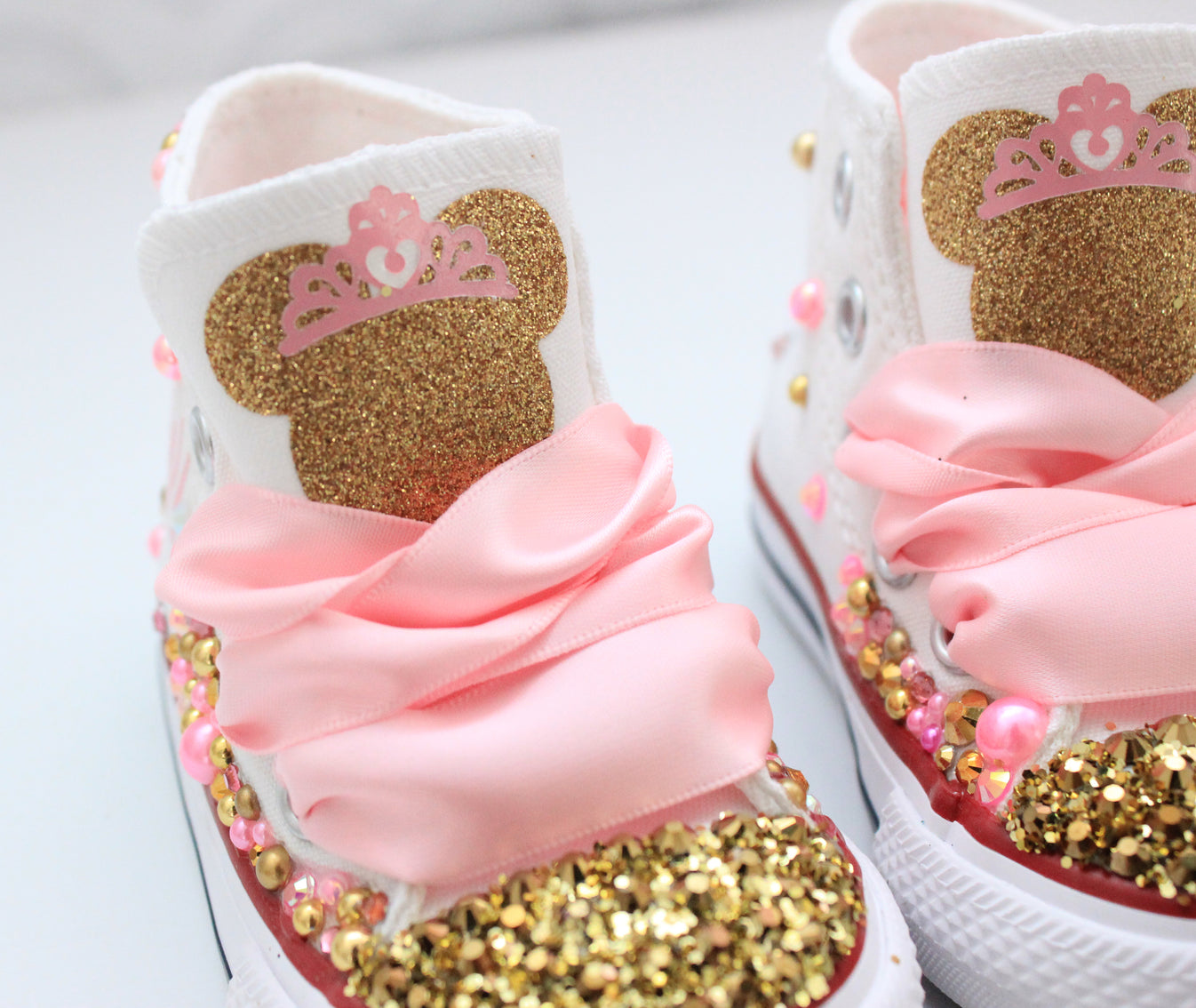 Minnie Mouse shoes- Minnie Mouse bling Converse-Girls Minnie Mouse Sho ...